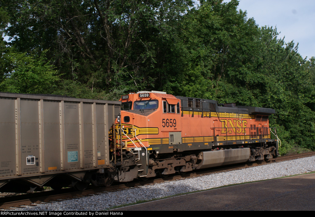 BNSF 5659